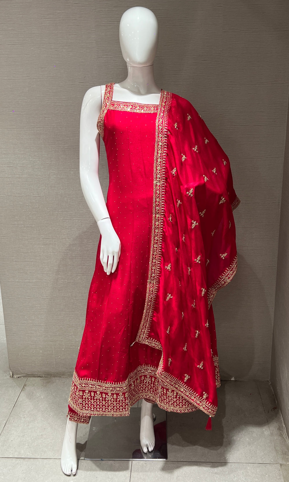 Red gold Ethnic kurta set